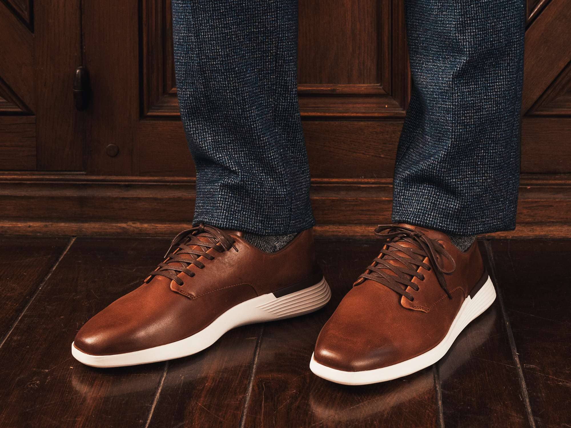 Crossover™ Derby | Hybrid Dress Shoes | WOLF & SHEPHERD – Wolf & Shepherd