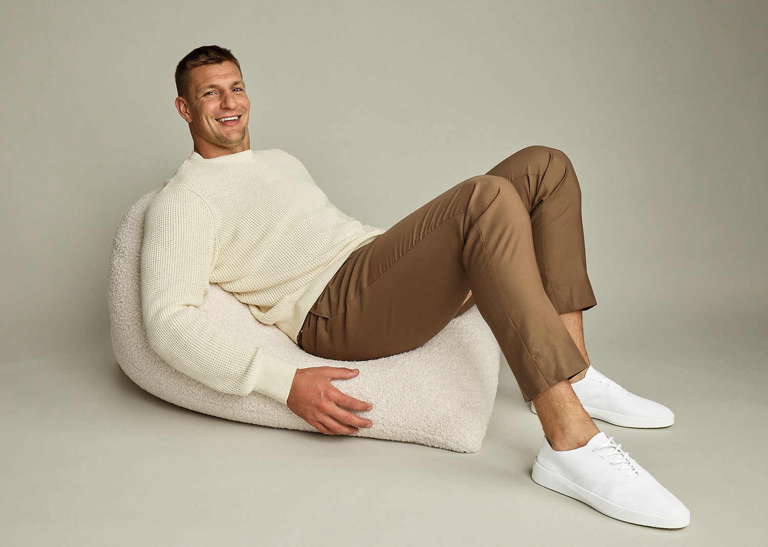 Welcome to the Wolf Pack, Rob Gronkowski! | WOLF & SHEPHERD – Wolf ...